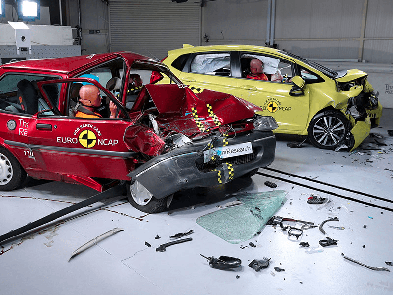 เข้าใจ การทดสอบชนรถใหม่ .. ที่มาที่ไปอย่างไร กว่าจะเป็นดาว ...